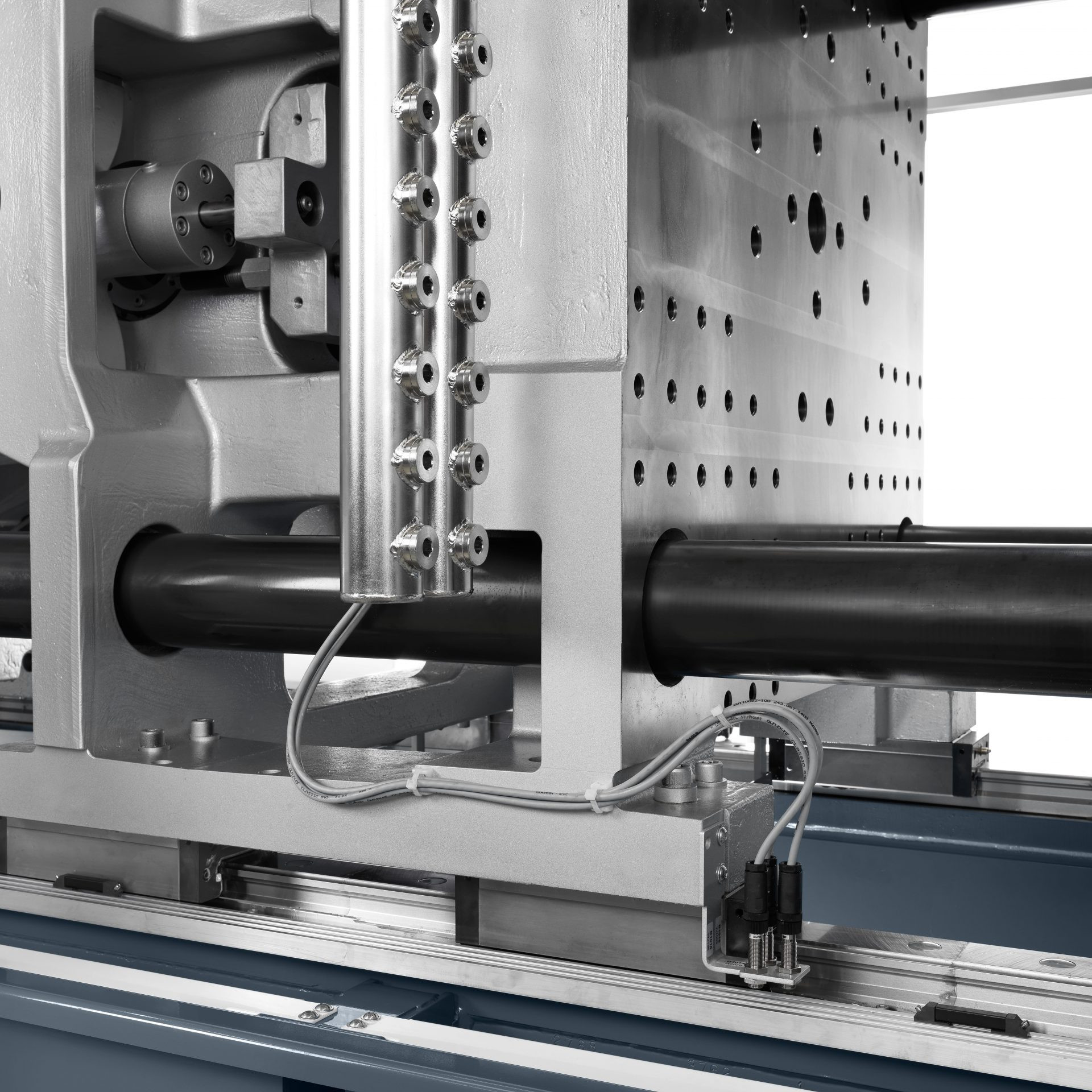 Elion Serie • Präzision, Effizienz, Modularität • Netstal