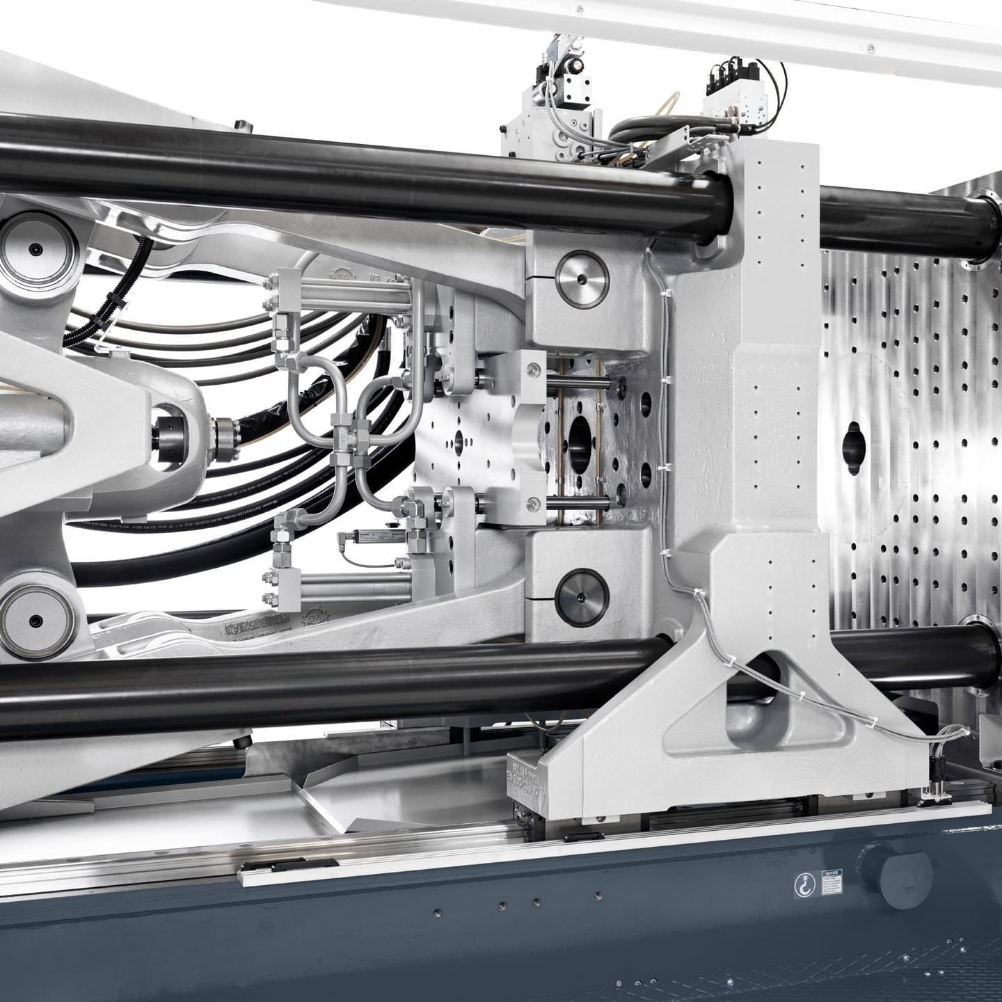 Custom solutions for thin-walled systems • Packaging • Netstal