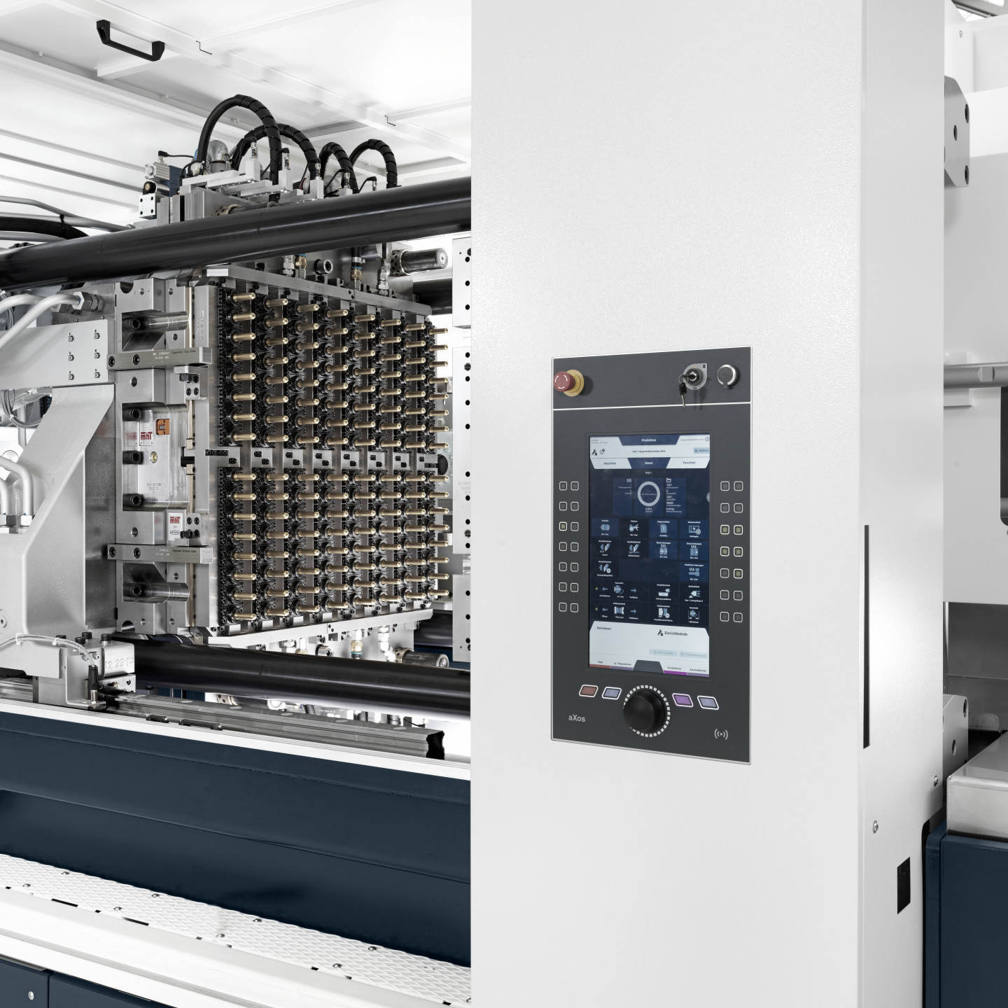 PET system solutions • Preforms • Netstal