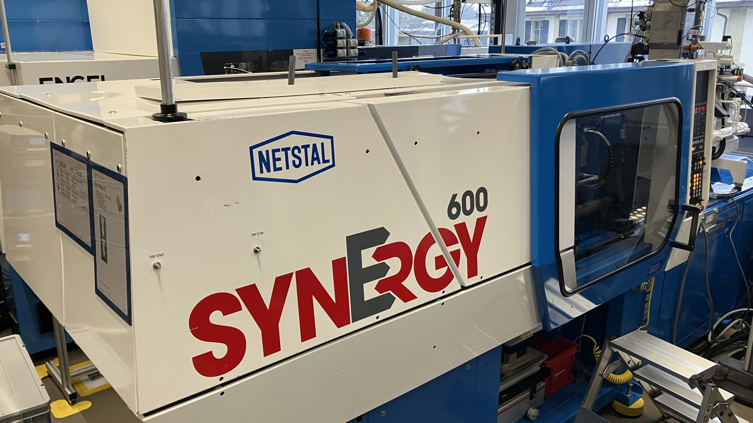 Rent or Purchase Used Injection Molding Machines • Netstal