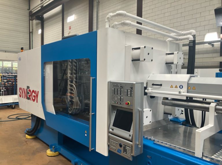 Synergy 3500-900 • NETSTAL Maschinen AG
